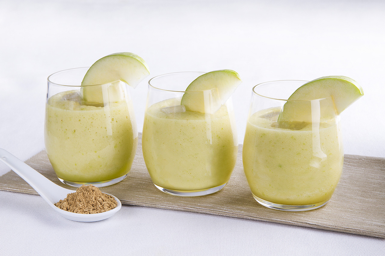 Bevanda all’ananas, limone, mela verde e zenzero - Ricetta - Cannamela