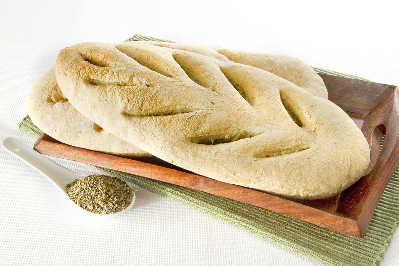 Focaccia con erbe di Provenza (Fougasse) - Ricetta - Cannamela