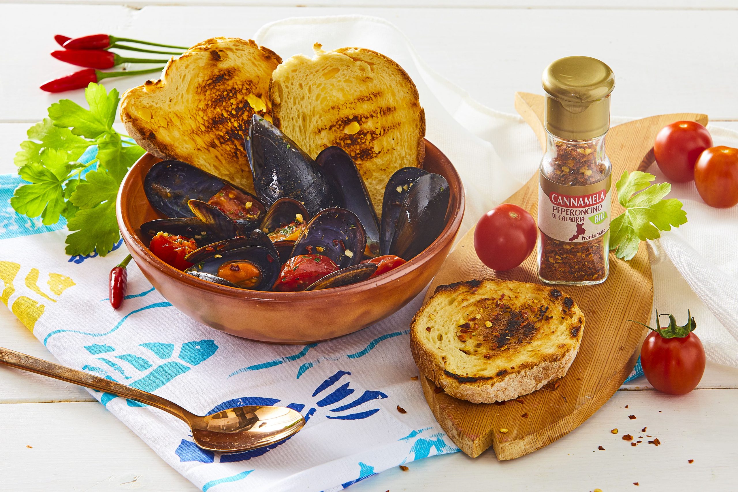 Cozze alla tarantina - Ricetta - Cannamela